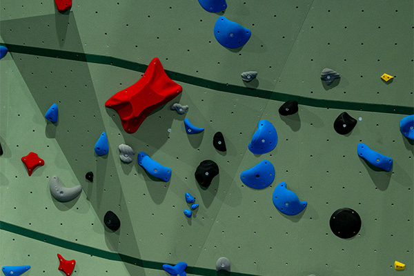 Indoor Climbing & Bouldering in Scotland – Gleneagles